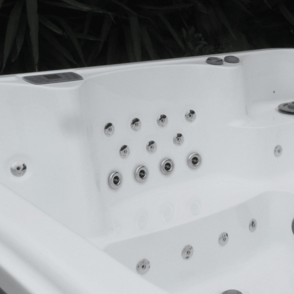 Spa 5 Personnes Cuba - 4690€ - 3 places allongées - Spa Alina